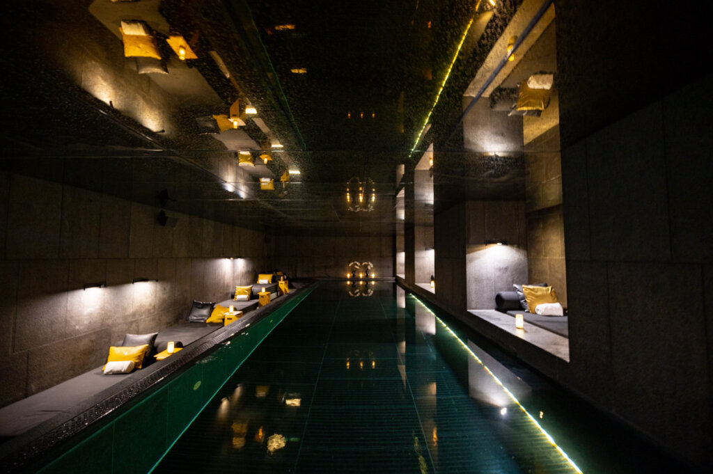 W Amsterdam Hotel Review: A Luxurious Urban Retreat