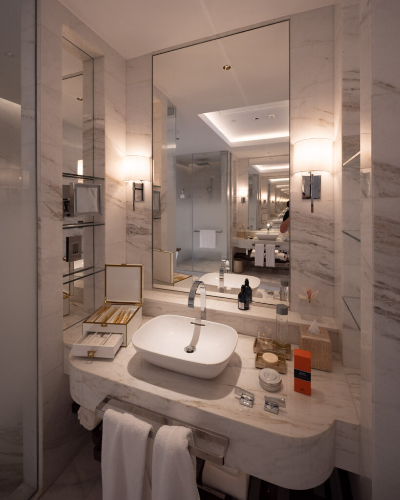Hotel Review: The Atlantis The Royal Dubai | Royal Dubai Luxury