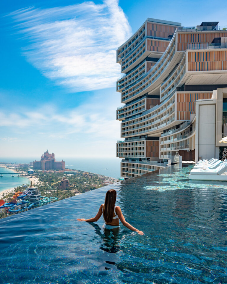 Hotel Review: The Atlantis The Royal Dubai | Royal Dubai Luxury