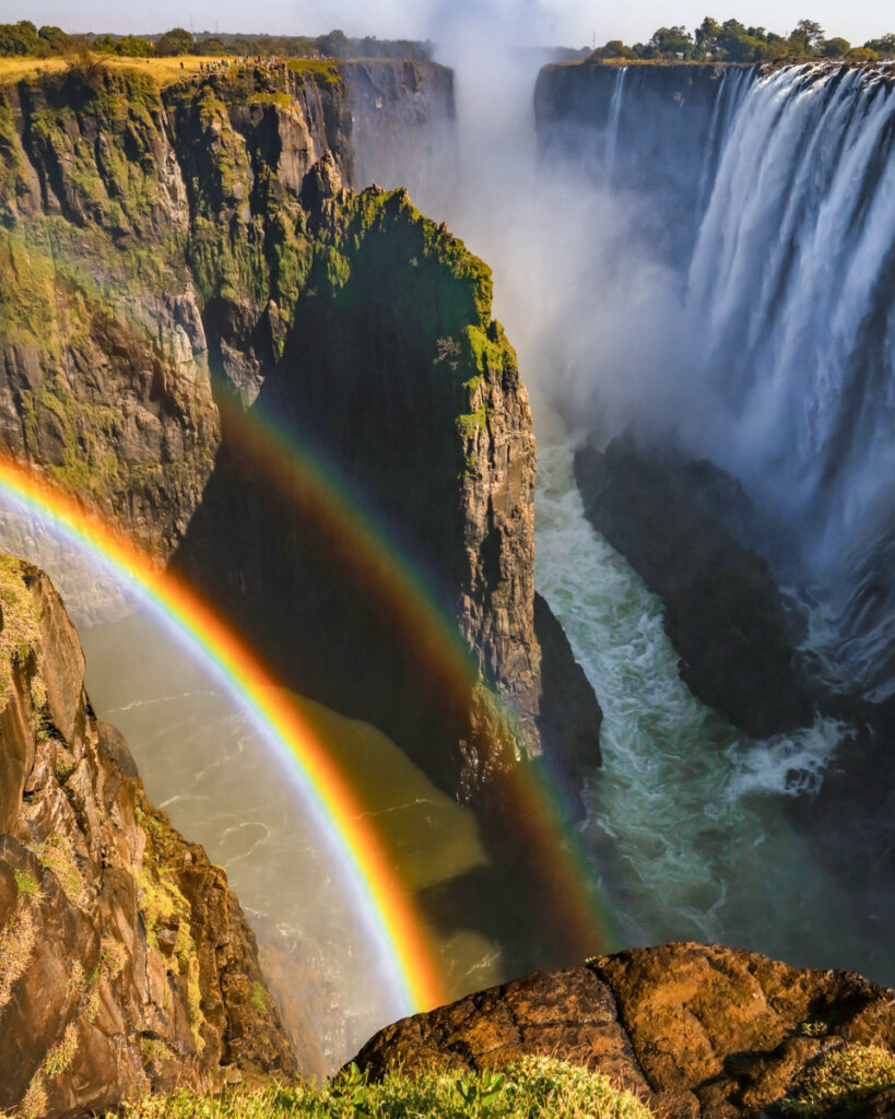Victoria Falls Zambia & Zimbabwe | Ultimate Travel Guide