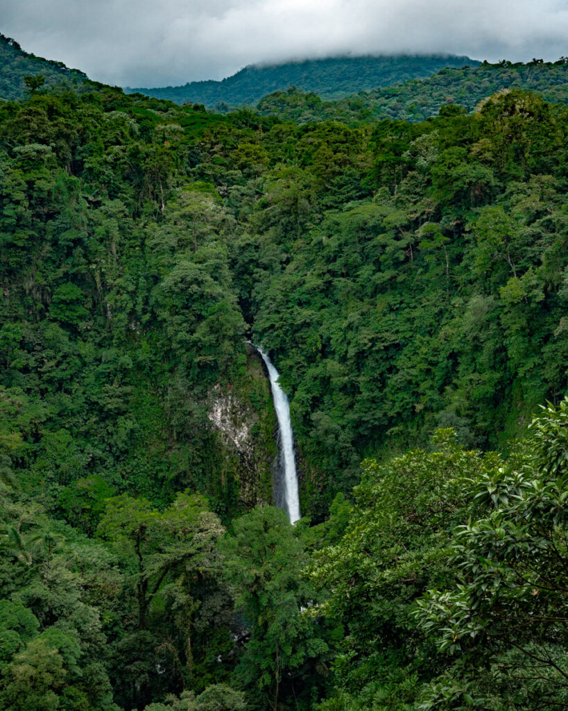 Must-See Costa Rica: Top Attractions & Destinations