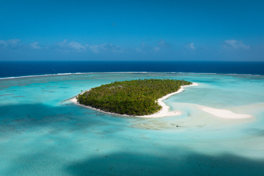 Cook Islands Guide: Aitutaki & Rarotonga Travel - Voyagefox