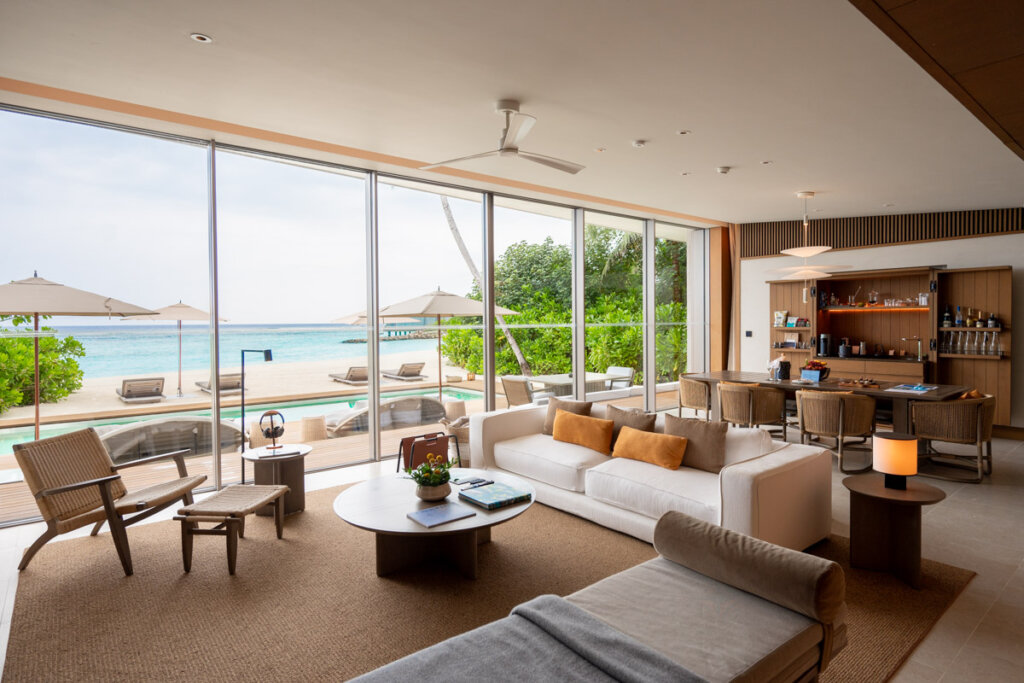 Review: The Ritz-Carlton Maldives, Fari Islands - Voyagefox